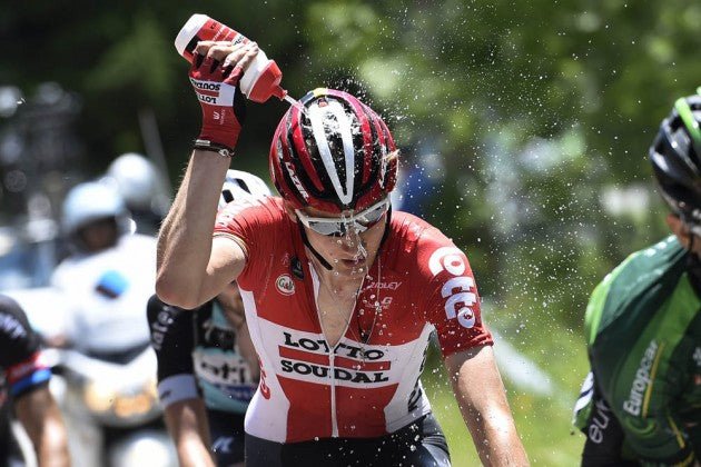 The Science of Sweat: Fabrics and Materials in Bike Clothing - Urban ...