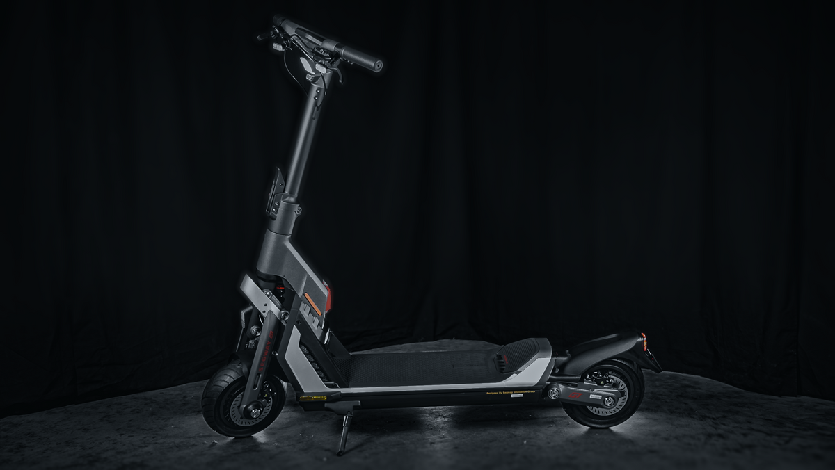 Segway SuperScooter GT1 Electric Scooter – UrbanCycling.com