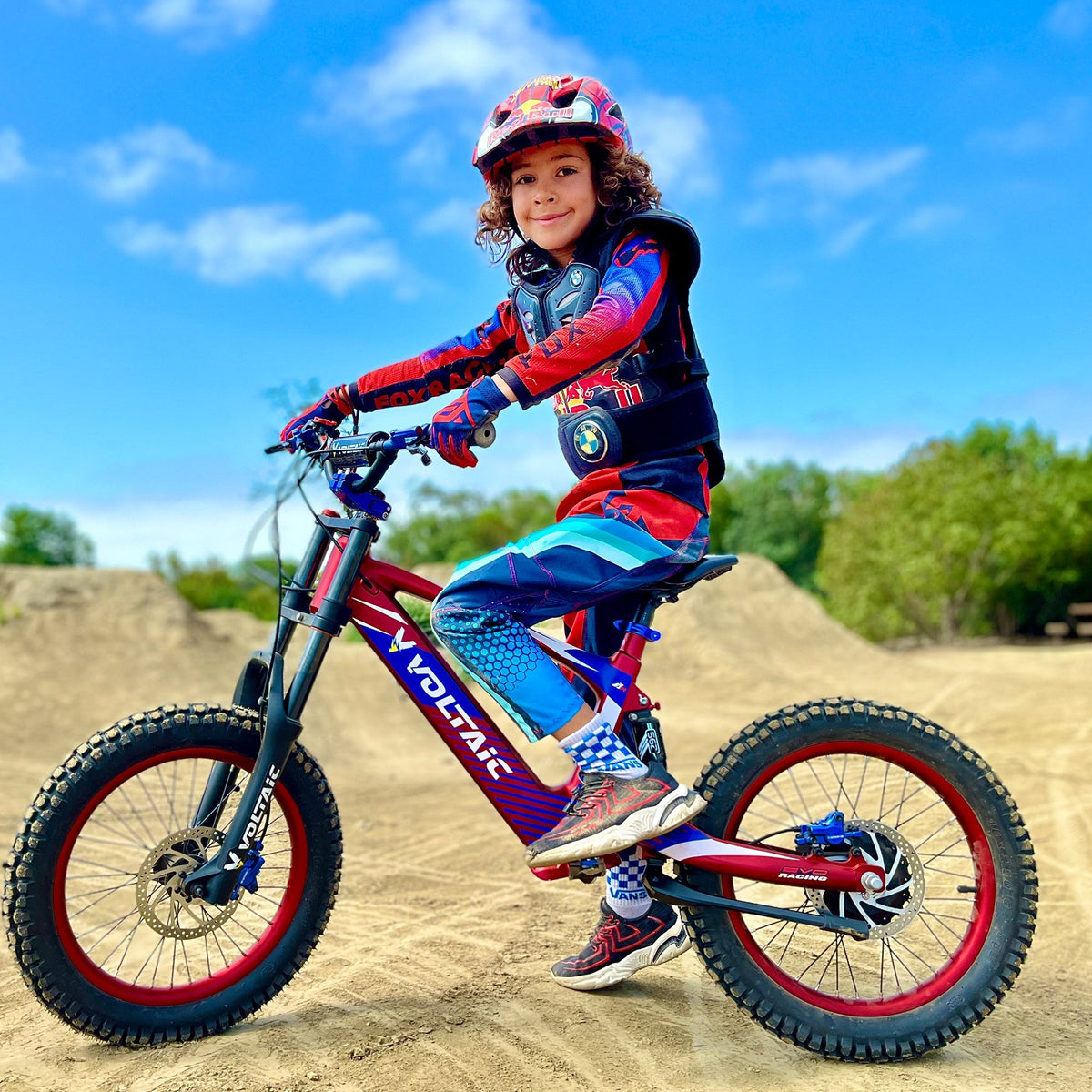 Voltaic Youth Electric Dirt Bike 18'' Flying Fox – UrbanCycling.com